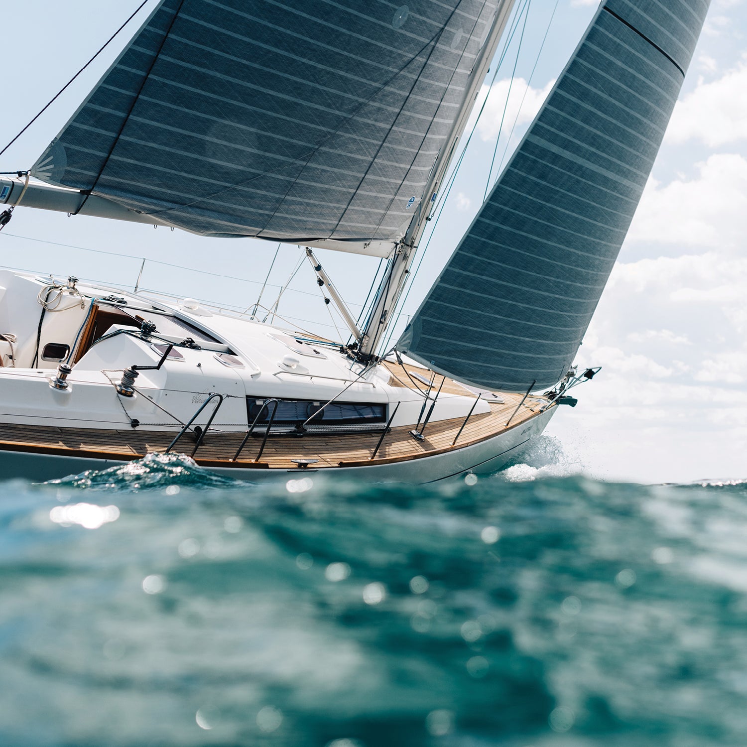 North Sails | Worldwide Leader in Sailmaking and Timeless Apparel